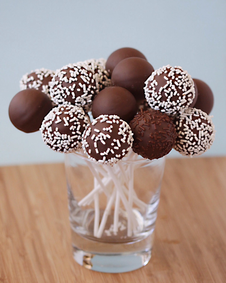 How To Make Cake Pops Cake Pop Theme Ideas Trusper